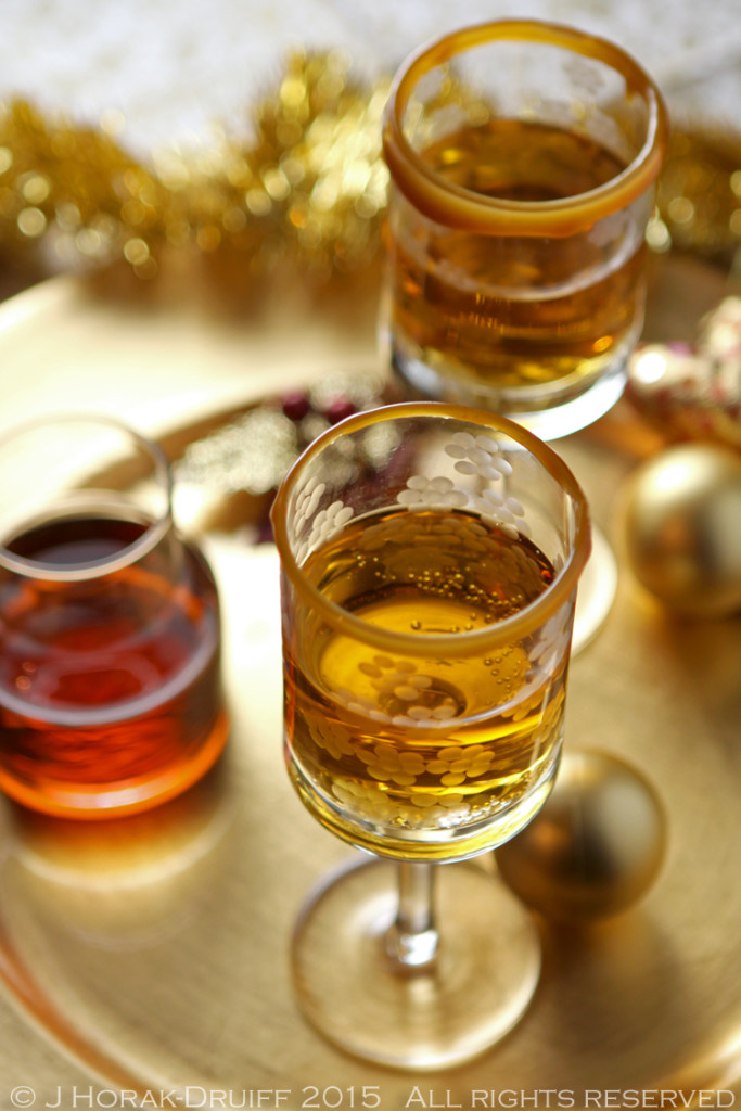 Toffee apple dessert cocktails with Appletiser - Cooksister | Food ...