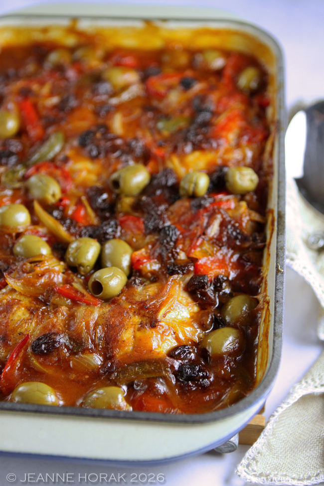 Chicken traybake with olives, raisins and sherry ("Mexican" chicken ...